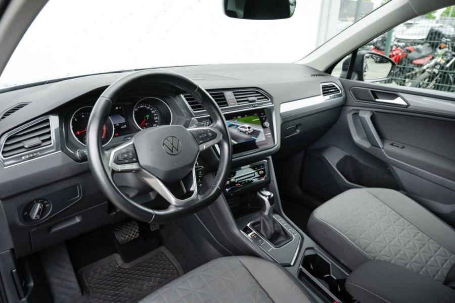 Volkswagen Tiguan 2022 Rīga, ar dzinēja tilpumu 1.50 L un nobraukumu 72 tūkst. km par 21500 €, foto 23 vietnē AUTOMOTO.COM.LV