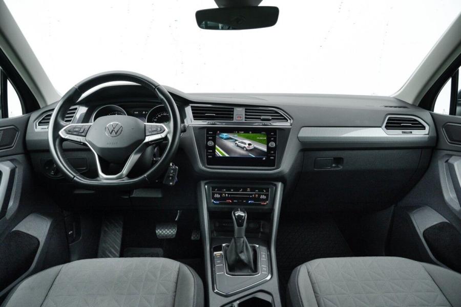 Volkswagen Tiguan 2022 Rīga, ar dzinēja tilpumu 1.50 L un nobraukumu 72 tūkst. km par 21500 €, foto 26 vietnē AUTOMOTO.COM.LV