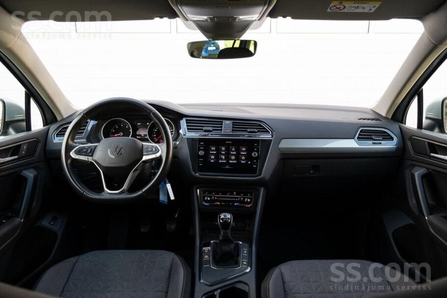 Volkswagen Tiguan 2023 Rīga, ar dzinēja tilpumu 1.50 L un nobraukumu 70 tūkst. km par 20950 €, foto 9 vietnē AUTOMOTO.COM.LV