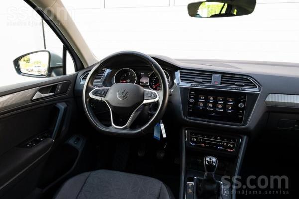 Volkswagen Tiguan 2023 in Riga, with an engine capacity of 1.50 L and mileage of 70 thousand km for 20950 €, photo 9 on AUTOMOTO.COM.LV