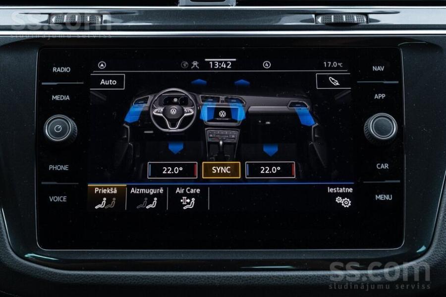 Volkswagen Tiguan 2023 Rīga, ar dzinēja tilpumu 1.50 L un nobraukumu 44 tūkst. km par 23950 €, foto 13 vietnē AUTOMOTO.COM.LV