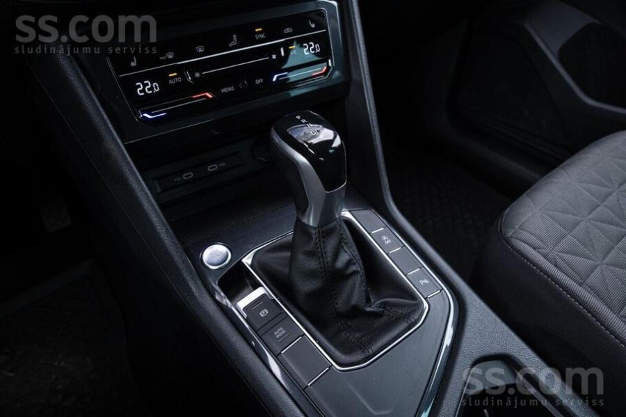 Volkswagen Tiguan 2023 Rīga, ar dzinēja tilpumu 1.50 L un nobraukumu 44 tūkst. km par 23950 €, foto 15 vietnē AUTOMOTO.COM.LV