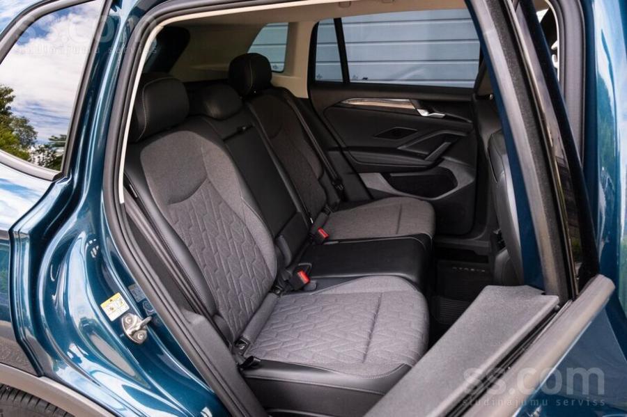 Volkswagen Tiguan 2024 Rīga, ar dzinēja tilpumu 1.50 L un nobraukumu 30 tūkst. km par 32950 €, foto 8 vietnē AUTOMOTO.COM.LV