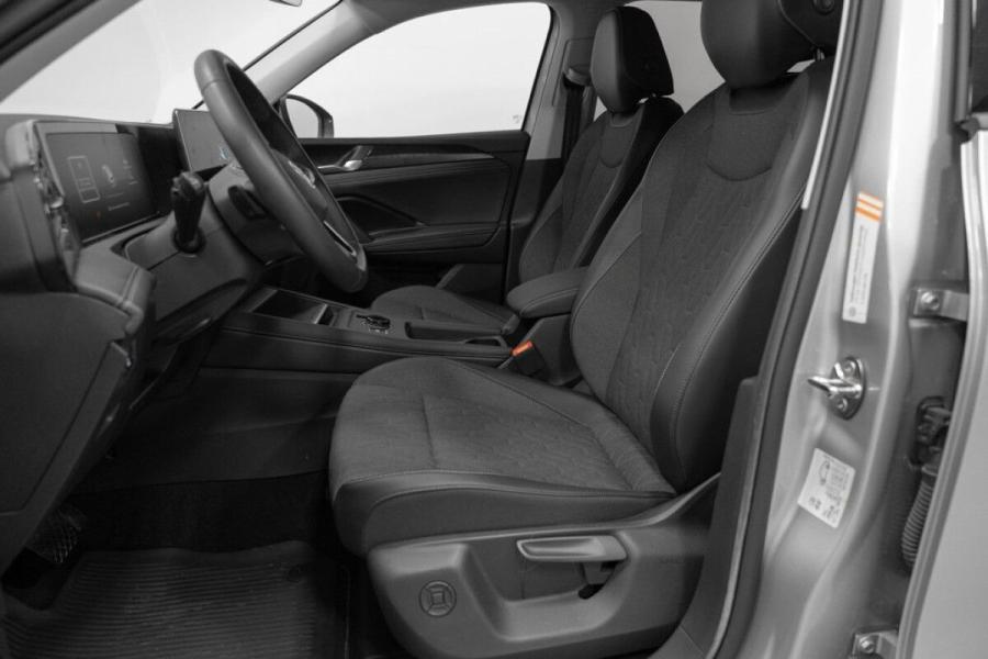 Volkswagen Tiguan 2024 Viļņa, ar dzinēja tilpumu 1.50 L un nobraukumu 10 tūkst. km par 31900 €, foto 10 vietnē AUTOMOTO.COM.LV