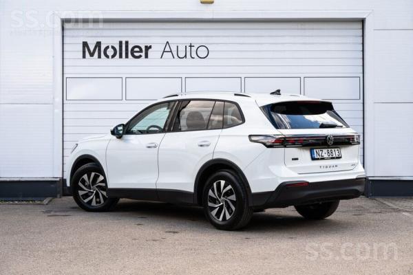 Volkswagen Tiguan 2024 Rīga, ar dzinēja tilpumu 1.50 L un nobraukumu 28 tūkst. km par 31950 €, foto 4 vietnē AUTOMOTO.COM.LV