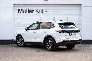 Volkswagen Tiguan 2024 Rīga, ar dzinēja tilpumu 1.50 L un nobraukumu 28 tūkst. km par 31950 €, foto 5 vietnē AUTOMOTO.COM.LV