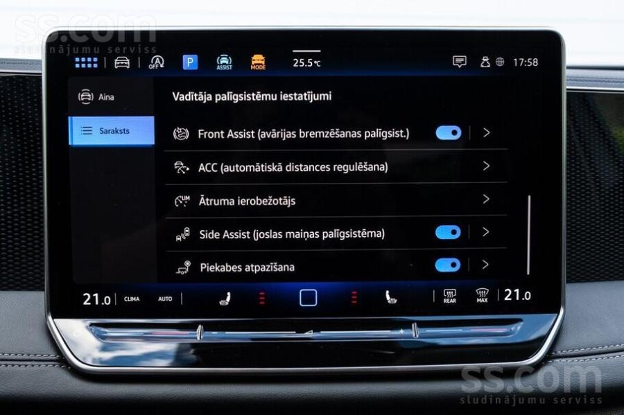Volkswagen Tiguan 2024 Rīga, ar dzinēja tilpumu 1.50 L un nobraukumu 28 tūkst. km par 31950 €, foto 12 vietnē AUTOMOTO.COM.LV