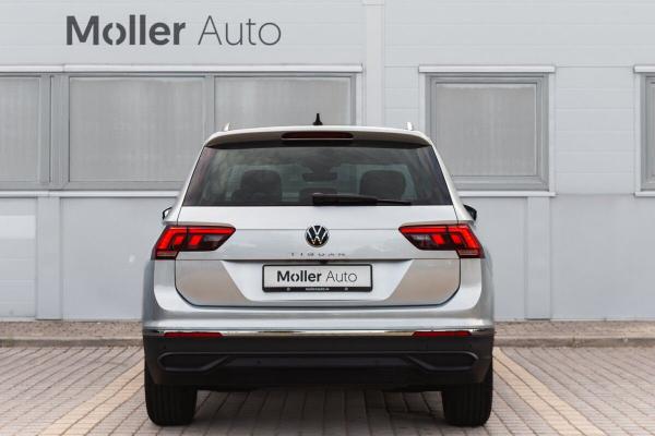 Volkswagen Tiguan 2024 Ventspils, ar dzinēja tilpumu 1.50 L un nobraukumu 81 tūkst. km par 26000 €, foto 4 vietnē AUTOMOTO.COM.LV