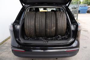 Volkswagen Tiguan 2024 in Riga, with an engine capacity of 1.50 L and mileage of 46 thousand km for 31950 €, photo 10 on AUTOMOTO.COM.LV