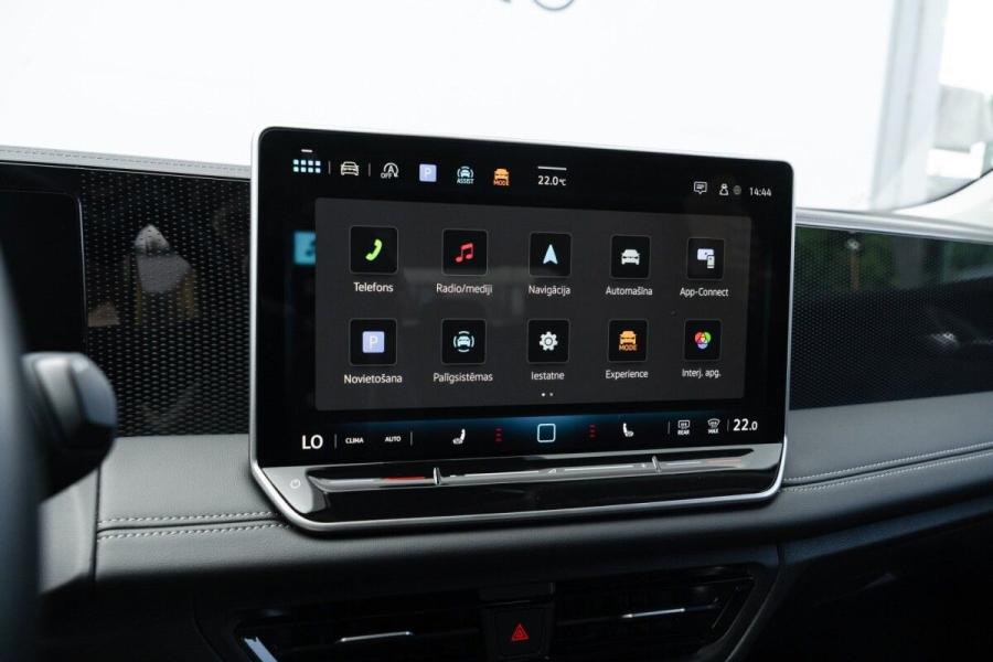 Volkswagen Tiguan 2024 Rīga, ar dzinēja tilpumu 1.50 L un nobraukumu 41 tūkst. km par 30900 €, foto 25 vietnē AUTOMOTO.COM.LV