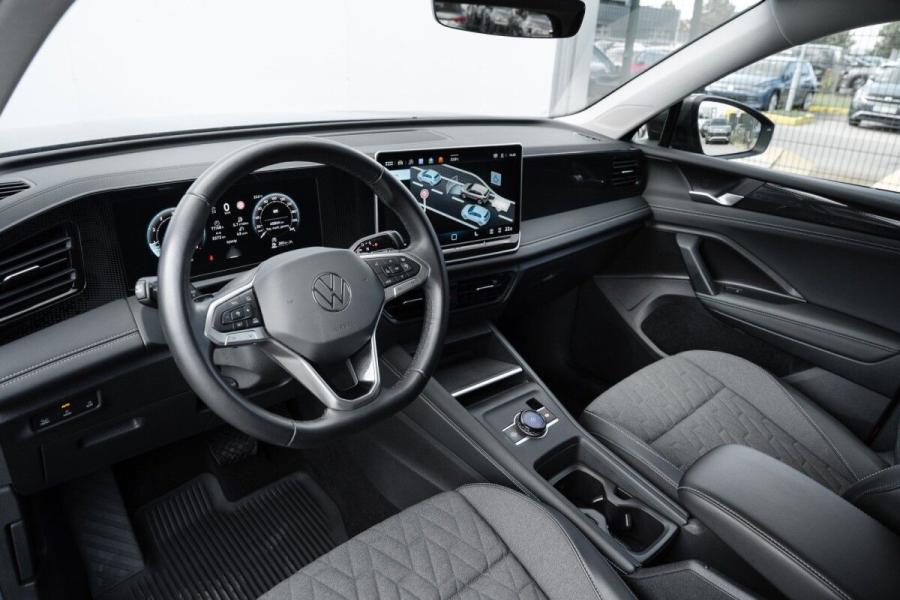 Volkswagen Tiguan 2024 Rīga, ar dzinēja tilpumu 1.50 L un nobraukumu 41 tūkst. km par 30900 €, foto 32 vietnē AUTOMOTO.COM.LV
