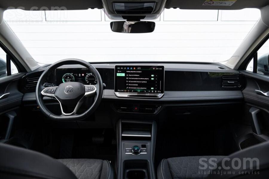 Volkswagen Tiguan 2024 Rīga, ar dzinēja tilpumu 2.00 L un nobraukumu 21 tūkst. km par 32950 €, foto 9 vietnē AUTOMOTO.COM.LV