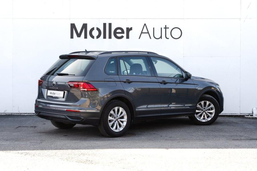Volkswagen Tiguan 2024 Rīga, ar dzinēja tilpumu 1.50 L un nobraukumu 22 tūkst. km par 24800 €, foto 5 vietnē AUTOMOTO.COM.LV