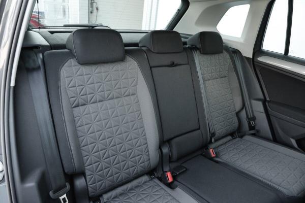 Volkswagen Tiguan 2024 in Riga, with an engine capacity of 1.50 L and mileage of 22 thousand km for 24800 €, photo 9 on AUTOMOTO.COM.LV