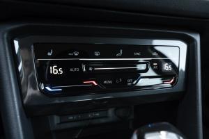 Volkswagen Tiguan 2024 Rīga, ar dzinēja tilpumu 1.50 L un nobraukumu 22 tūkst. km par 24800 €, foto 18 vietnē AUTOMOTO.COM.LV
