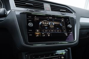 Volkswagen Tiguan 2024 Rīga, ar dzinēja tilpumu 1.50 L un nobraukumu 22 tūkst. km par 24800 €, foto 22 vietnē AUTOMOTO.COM.LV