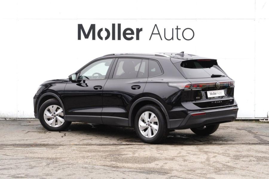 Volkswagen Tiguan 2024 Rīga, ar dzinēja tilpumu 1.50 L un nobraukumu 44 tūkst. km par 28500 €, foto 4 vietnē AUTOMOTO.COM.LV