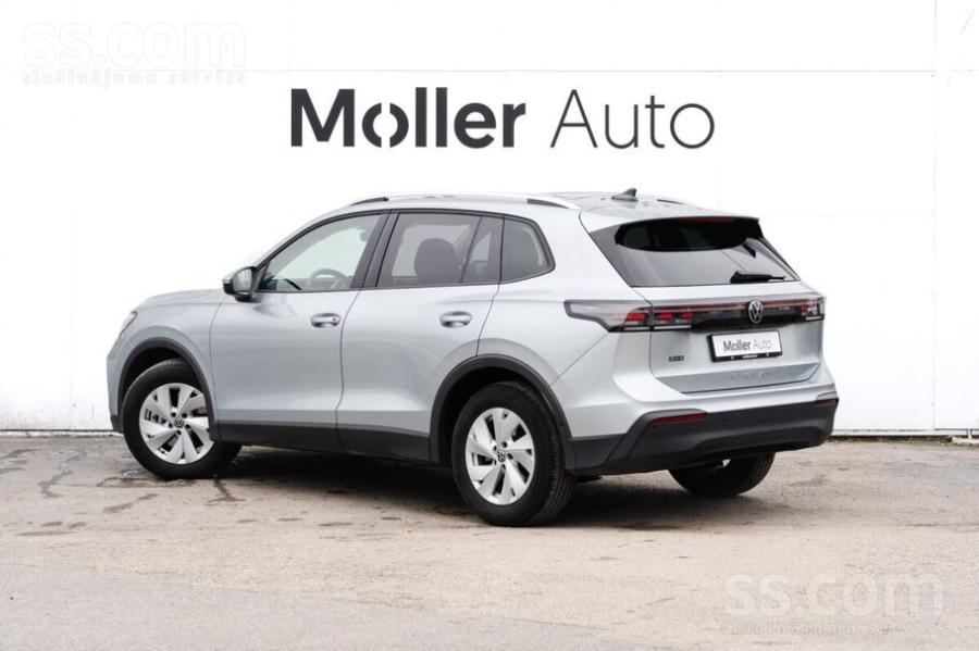 Volkswagen Tiguan 2024 Rīga, ar dzinēja tilpumu 2.00 L un nobraukumu 26 tūkst. km par 31750 €, foto 4 vietnē AUTOMOTO.COM.LV