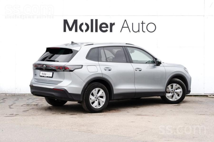 Volkswagen Tiguan 2024 Rīga, ar dzinēja tilpumu 2.00 L un nobraukumu 26 tūkst. km par 31750 €, foto 5 vietnē AUTOMOTO.COM.LV