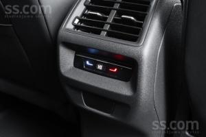 Volkswagen Tiguan 2024 Rīga, ar dzinēja tilpumu 2.00 L un nobraukumu 26 tūkst. km par 31750 €, foto 9 vietnē AUTOMOTO.COM.LV
