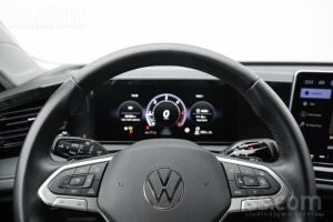 Volkswagen Tiguan 2024 Rīga, ar dzinēja tilpumu 2.00 L un nobraukumu 26 tūkst. km par 31750 €, foto 18 vietnē AUTOMOTO.COM.LV