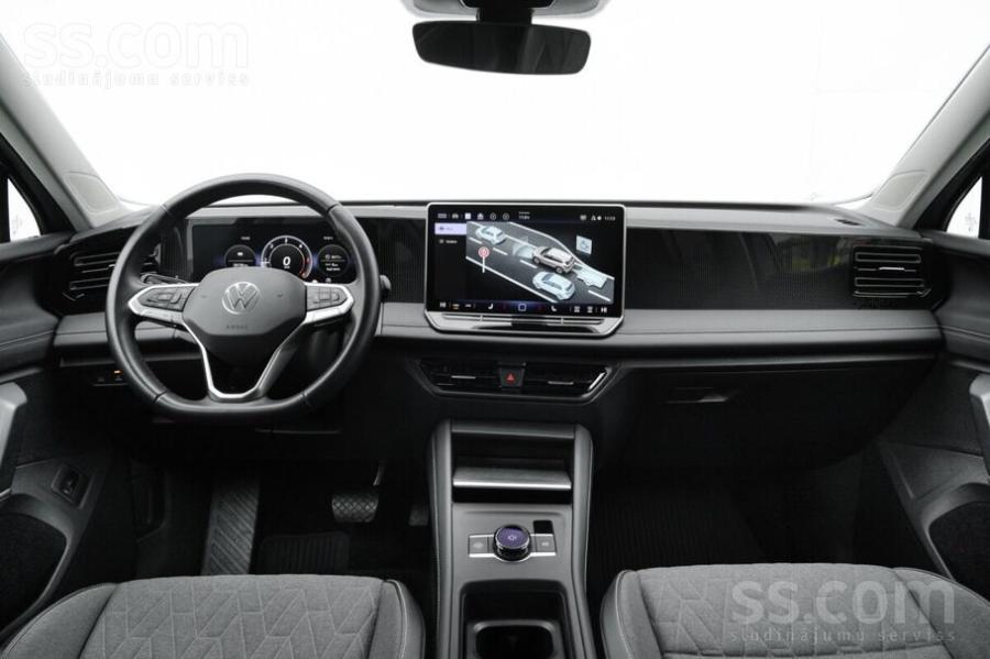 Volkswagen Tiguan 2024 Rīga, ar dzinēja tilpumu 2.00 L un nobraukumu 26 tūkst. km par 31750 €, foto 33 vietnē AUTOMOTO.COM.LV