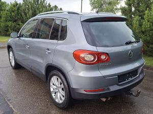 Green Volkswagen Tiguan 2008 in Ukmerge, with an engine capacity of 1.40 L and mileage of 241 thousand km for 4500 €, photo 5 on AUTOMOTO.COM.LV