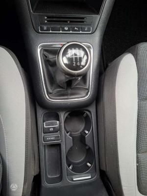Green Volkswagen Tiguan 2008 in Ukmerge, with an engine capacity of 1.40 L and mileage of 241 thousand km for 4500 €, photo 10 on AUTOMOTO.COM.LV