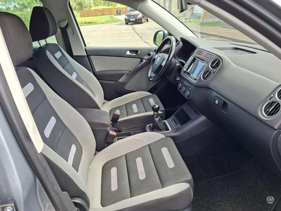 Zaļš Volkswagen Tiguan 2008 Ukmergė, ar dzinēja tilpumu 1.40 L un nobraukumu 241 tūkst. km par 4250 €, foto 7 vietnē AUTOMOTO.COM.LV