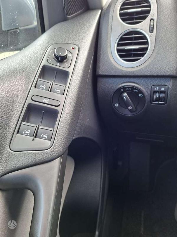 Zaļš Volkswagen Tiguan 2008 Ukmergė, ar dzinēja tilpumu 1.40 L un nobraukumu 241 tūkst. km par 4250 €, foto 9 vietnē AUTOMOTO.COM.LV