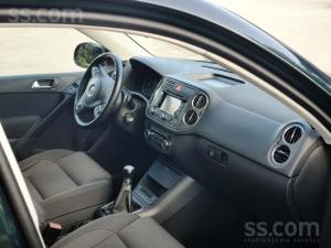 Zaļš Volkswagen Tiguan 2010 Rīga, ar dzinēja tilpumu 2.00 L un nobraukumu 201 tūkst. km par 7000 €, foto 20 vietnē AUTOMOTO.COM.LV