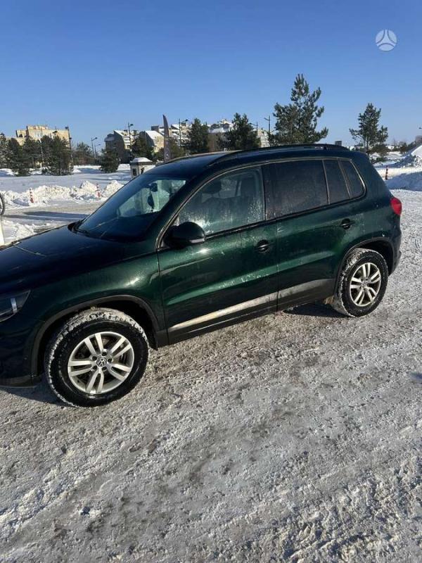 Zaļš Volkswagen Tiguan 2012 Viļņa, ar dzinēja tilpumu 1.97 L un nobraukumu 305 tūkst. km par 9100 €, foto 5 vietnē AUTOMOTO.COM.LV