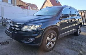 Green Volkswagen Tiguan 2012 in Kelme, with an engine capacity of 1.97 L and mileage of 236 thousand km for 6900 €, photo  on AUTOMOTO.COM.LV