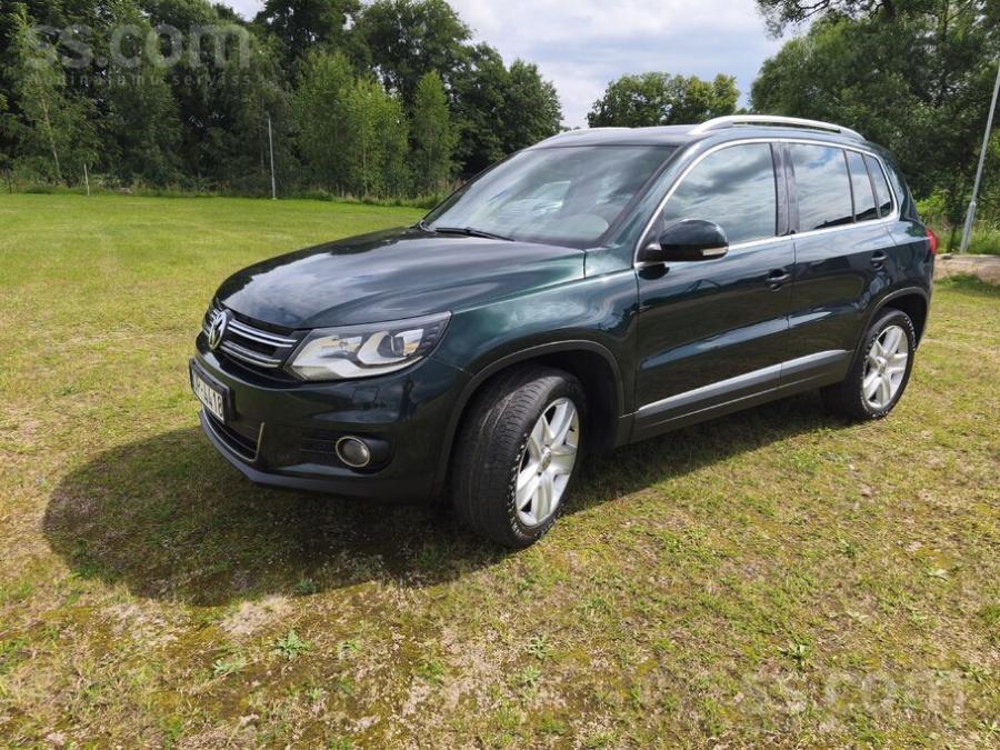 Zaļš Volkswagen Tiguan 2012 Kuldīga, ar dzinēja tilpumu 2.00 L un nobraukumu 316 tūkst. km par 9990 €, foto 1 vietnē AUTOMOTO.COM.LV