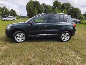 Zaļš Volkswagen Tiguan 2012 Kuldīga, ar dzinēja tilpumu 2.00 L un nobraukumu 316 tūkst. km par 9990 €, foto 6 vietnē AUTOMOTO.COM.LV