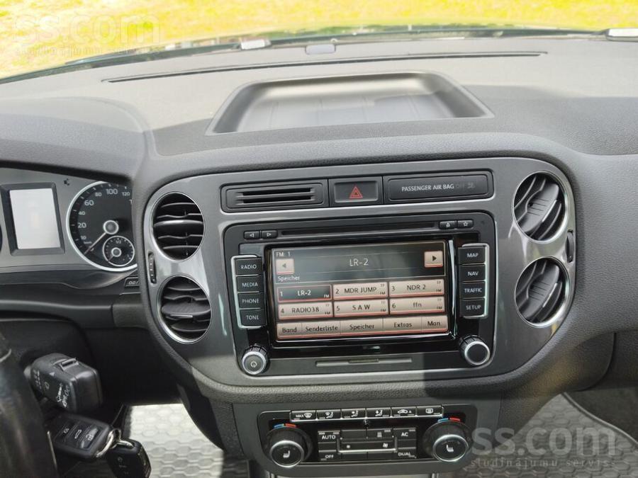 Zaļš Volkswagen Tiguan 2012 Kuldīga, ar dzinēja tilpumu 2.00 L un nobraukumu 316 tūkst. km par 9990 €, foto 30 vietnē AUTOMOTO.COM.LV