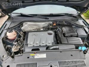 Green Volkswagen Tiguan 2013 in Jurmala, with an engine capacity of 2.00 L and mileage of 262 thousand km for 7995 €, photo 20 on AUTOMOTO.COM.LV