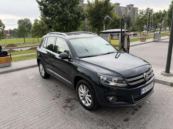 Zaļš Volkswagen Tiguan 2013 Kauņa, ar dzinēja tilpumu 1.97 L un nobraukumu 205 tūkst. km par 8800 €, foto 3 vietnē AUTOMOTO.COM.LV