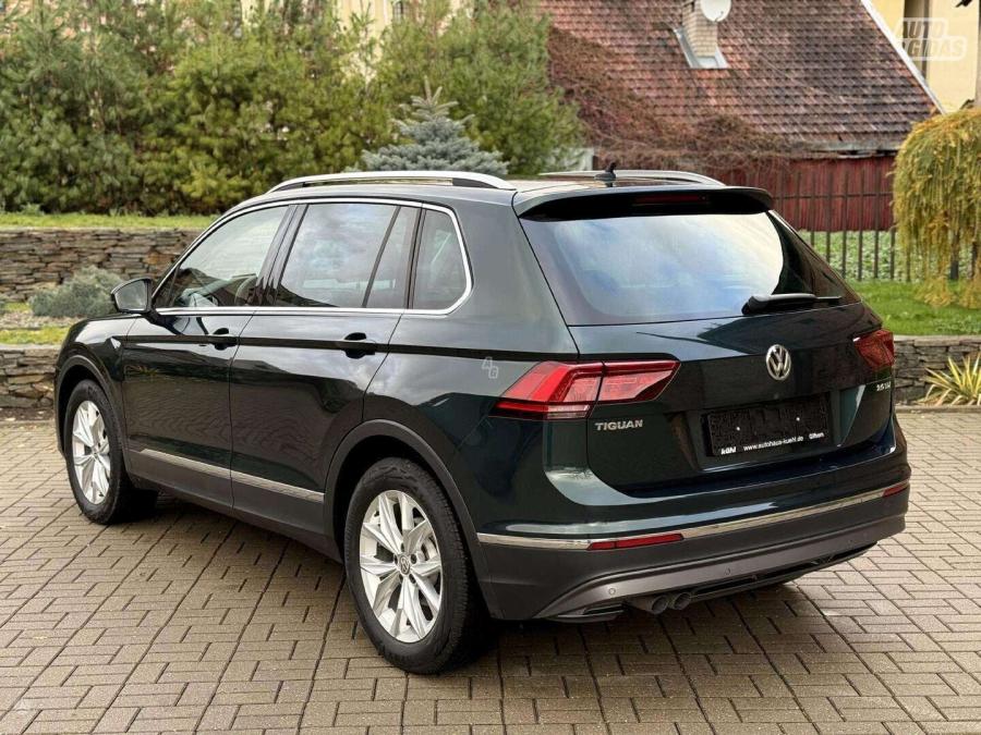 Zaļš Volkswagen Tiguan 2017 Viļņa, ar dzinēja tilpumu 2.00 L un nobraukumu 236 tūkst. km par 15900 €, foto 5 vietnē AUTOMOTO.COM.LV