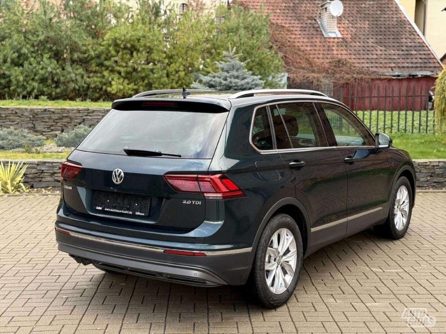Zaļš Volkswagen Tiguan 2017 Viļņa, ar dzinēja tilpumu 2.00 L un nobraukumu 236 tūkst. km par 15900 €, foto 7 vietnē AUTOMOTO.COM.LV