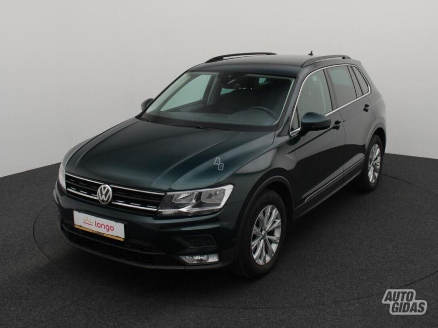 Green Volkswagen Tiguan 2017 in Vilnius, with an engine capacity of 2.00 L and mileage of 177 thousand km for 16899 €, photo 1 on AUTOMOTO.COM.LV