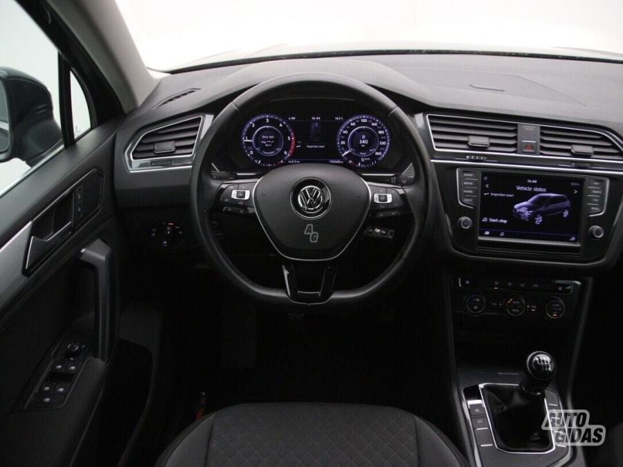 Green Volkswagen Tiguan 2017 in Vilnius, with an engine capacity of 2.00 L and mileage of 177 thousand km for 16899 €, photo 17 on AUTOMOTO.COM.LV