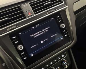 Green Volkswagen Tiguan 2019 in Marijampole, with an engine capacity of 1.97 L and mileage of 256 thousand km for 15650 €, photo 16 on AUTOMOTO.COM.LV
