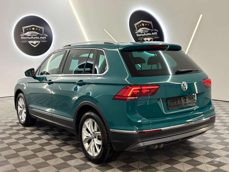 Green Volkswagen Tiguan 2019 in Marijampole, with an engine capacity of 1.97 L and mileage of 256 thousand km for 15650 €, photo 25 on AUTOMOTO.COM.LV