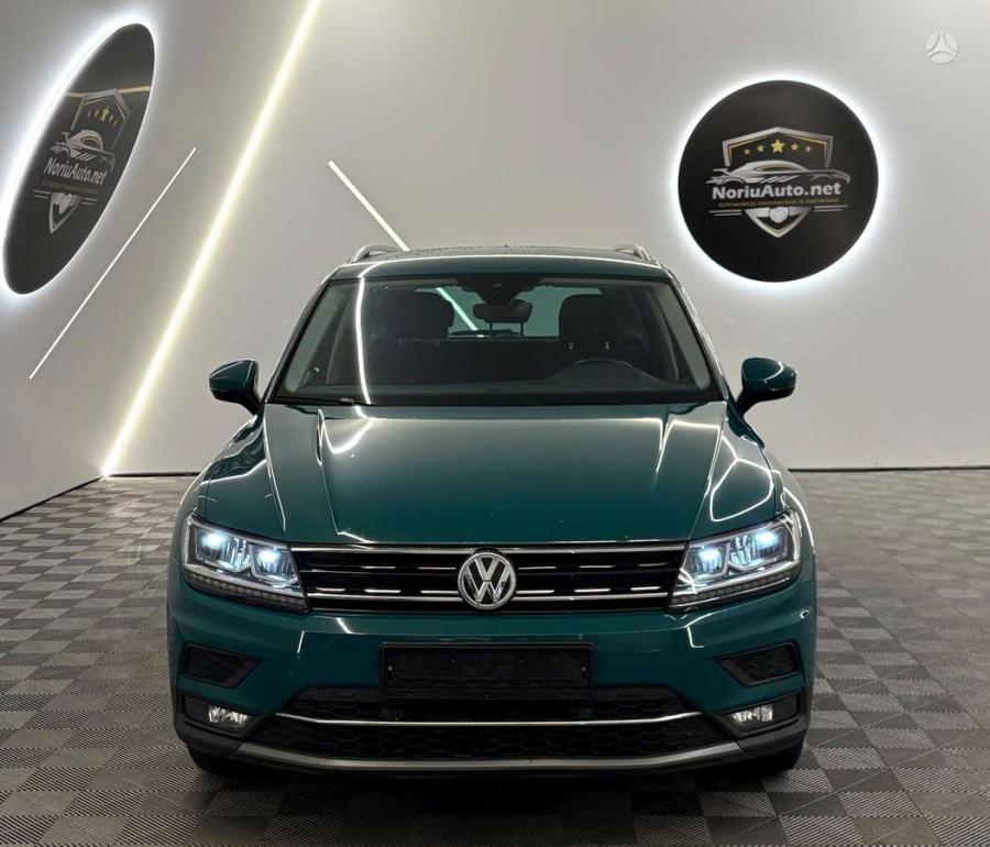 Green Volkswagen Tiguan 2019 in Marijampole, with an engine capacity of 1.97 L and mileage of 256 thousand km for 15650 €, photo 35 on AUTOMOTO.COM.LV