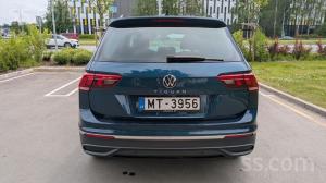 Zaļš Volkswagen Tiguan 2021 Rīga, ar dzinēja tilpumu 1.50 L un nobraukumu 85 tūkst. km par 20500 €, foto 7 vietnē AUTOMOTO.COM.LV