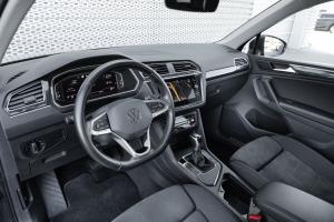 Zaļš Volkswagen Tiguan 2021 Mārupe, ar dzinēja tilpumu 1.50 L un nobraukumu 90 tūkst. km par 25900 €, foto 10 vietnē AUTOMOTO.COM.LV