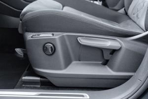 Zaļš Volkswagen Tiguan 2021 Mārupe, ar dzinēja tilpumu 1.50 L un nobraukumu 90 tūkst. km par 25900 €, foto 11 vietnē AUTOMOTO.COM.LV