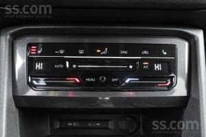 Zaļš Volkswagen Tiguan 2022 Rīga, ar dzinēja tilpumu 2.00 L un nobraukumu 114 tūkst. km par 29900 €, foto 25 vietnē AUTOMOTO.COM.LV