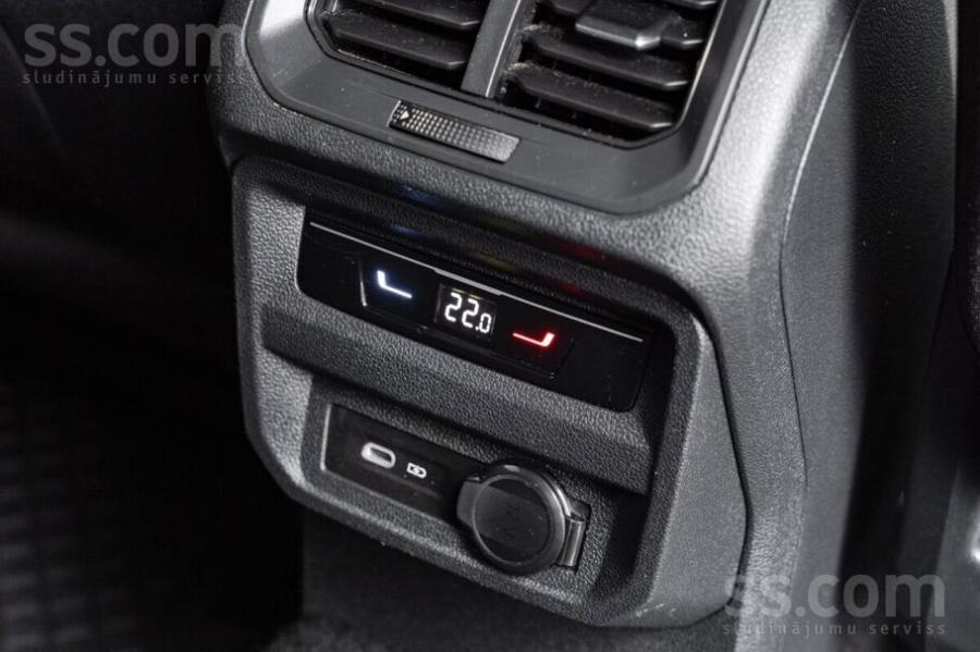 Zaļš Volkswagen Tiguan 2022 Rīga, ar dzinēja tilpumu 2.00 L un nobraukumu 114 tūkst. km par 29900 €, foto 28 vietnē AUTOMOTO.COM.LV